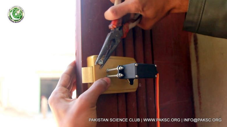 How to make RFID Door lock | DIY Science Project